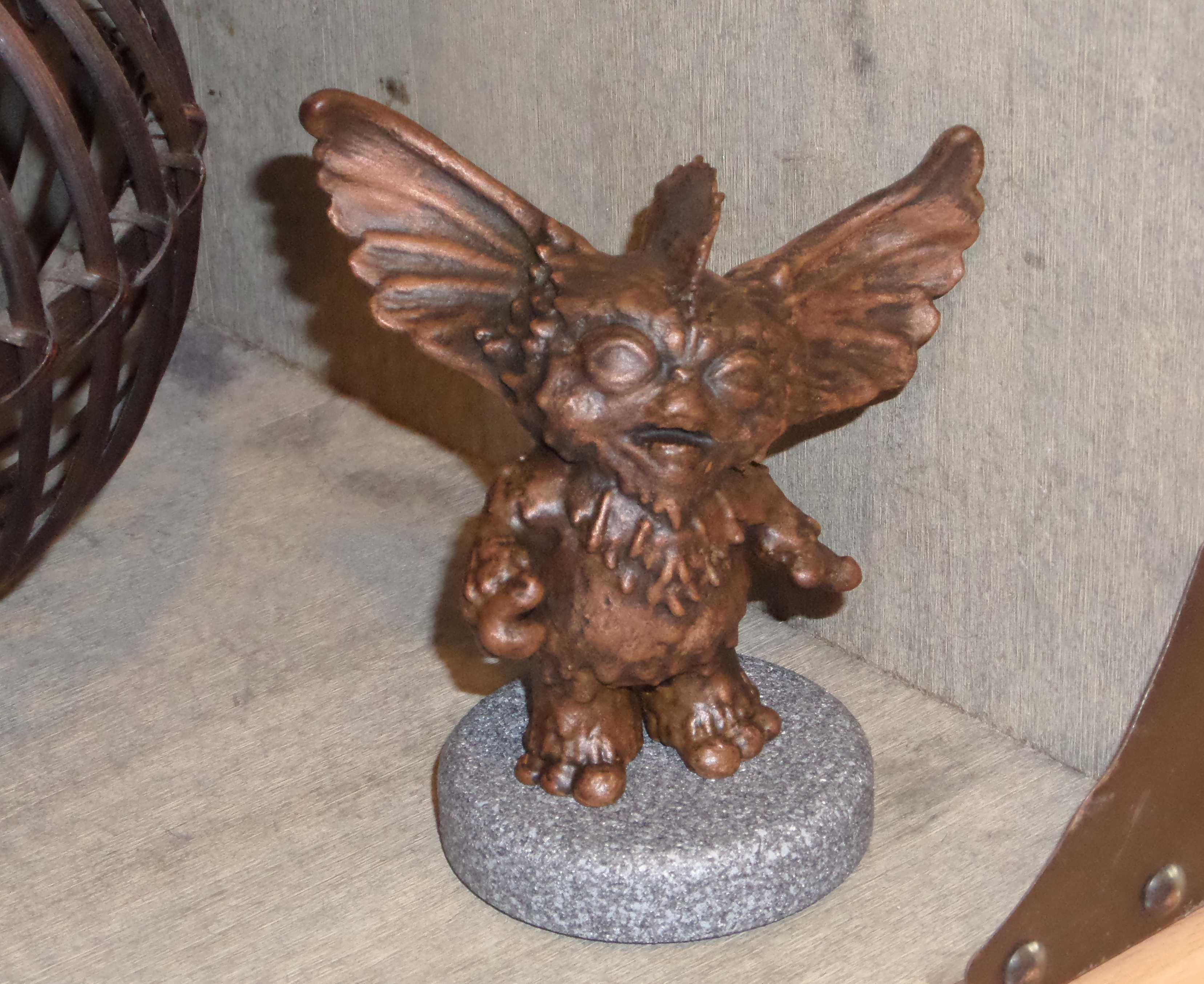 🗿 MustangDave's Gremlin Model Base/Stand・Free STL File for ・Cults