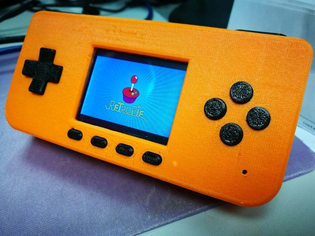 3D printable PiGRRL Zero Raspberry Pi Zero Gameboy・Cults