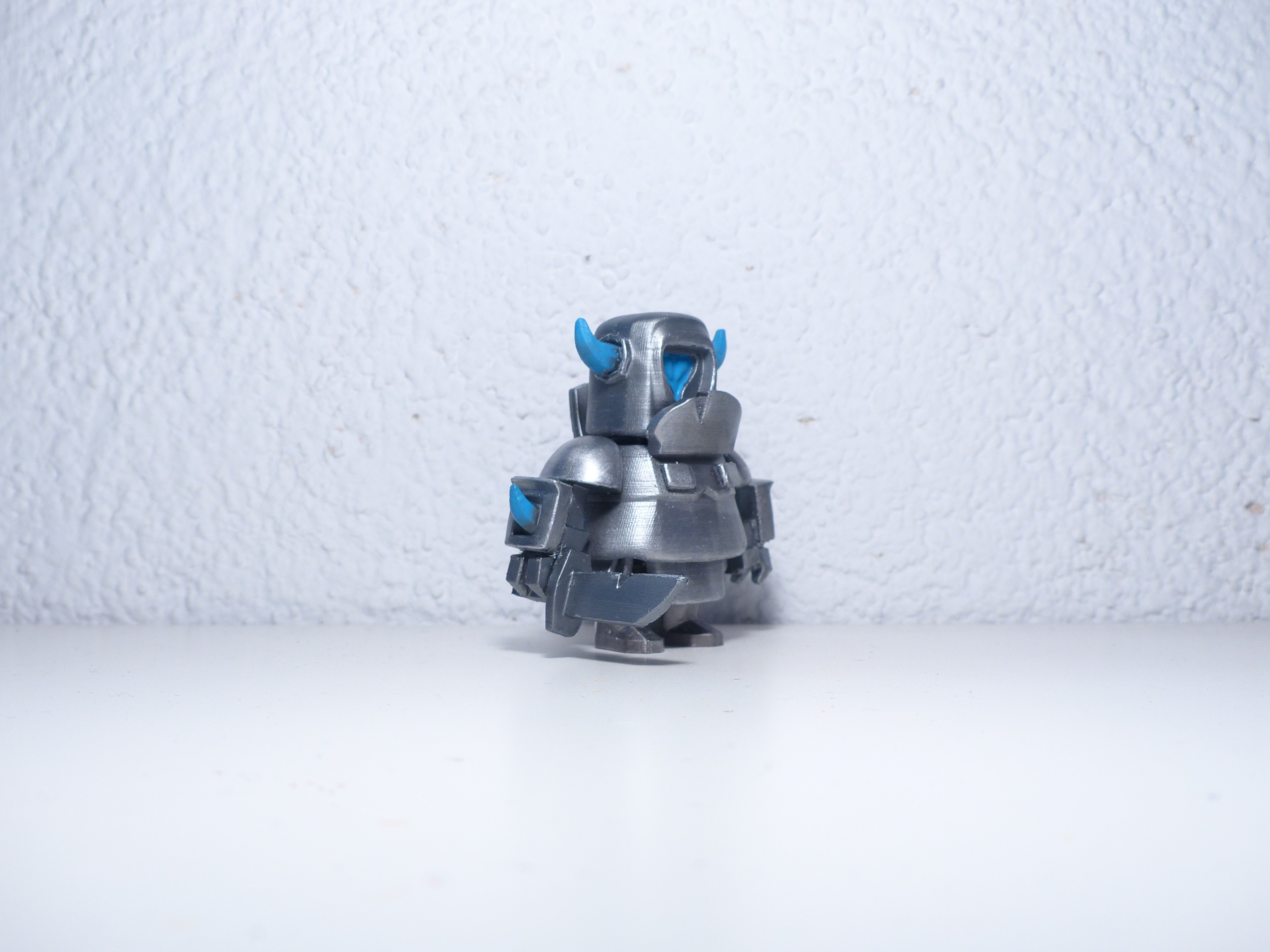 🎲 Figure of mini PEKKA Clash Royale・ STL File for ・Cults