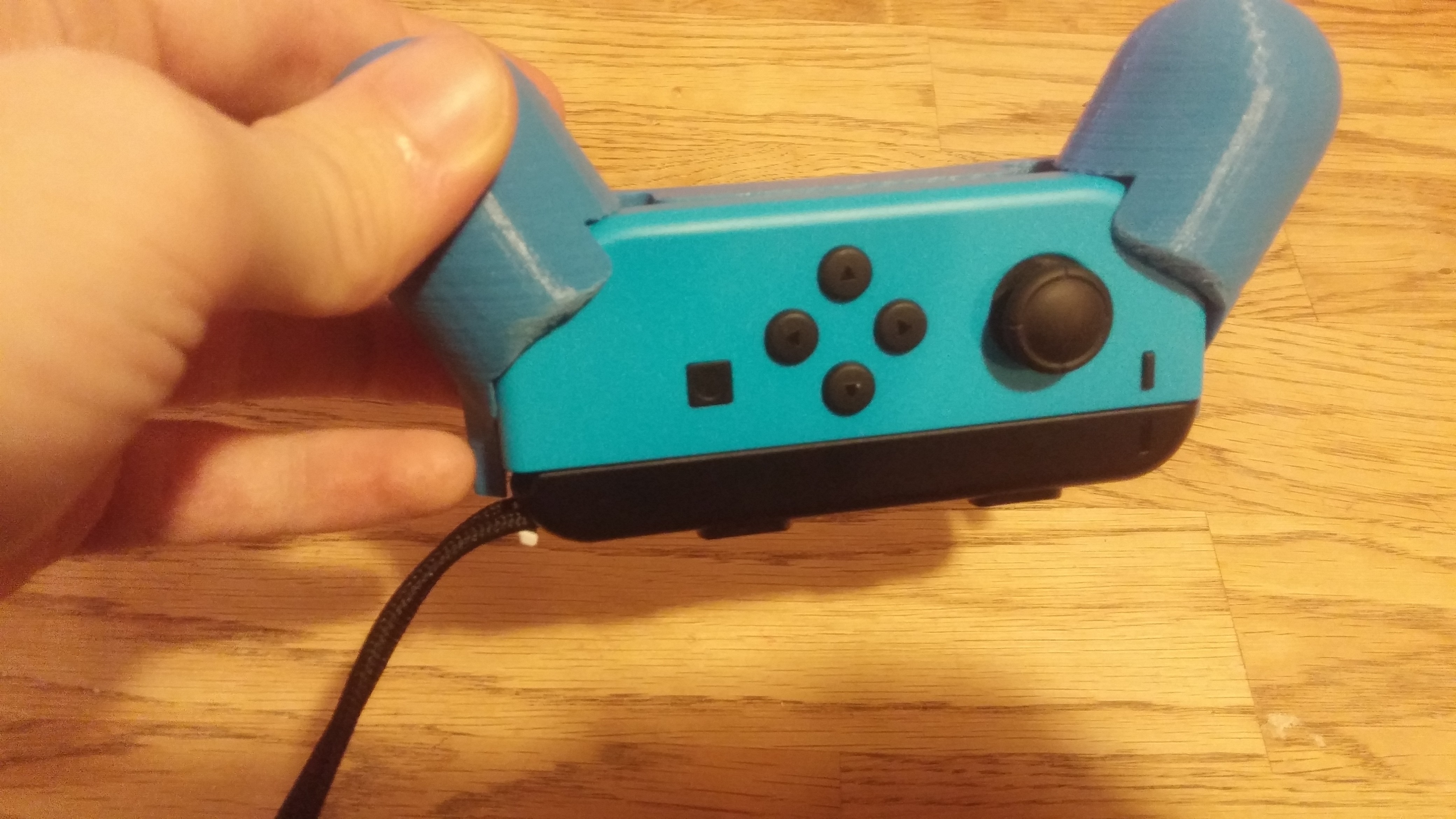 STL file Support for Nintendo switch controller 🎲 ・Design to download ...