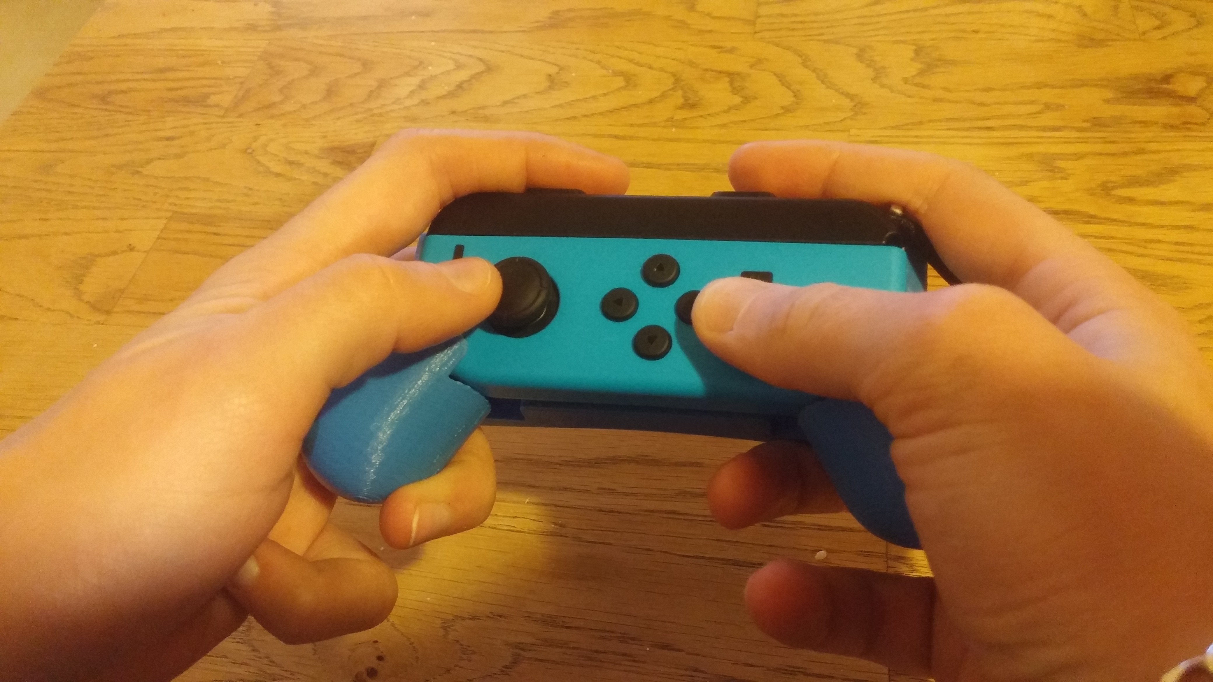 STL file Support for Nintendo switch controller 🎲 ・Design to download ...
