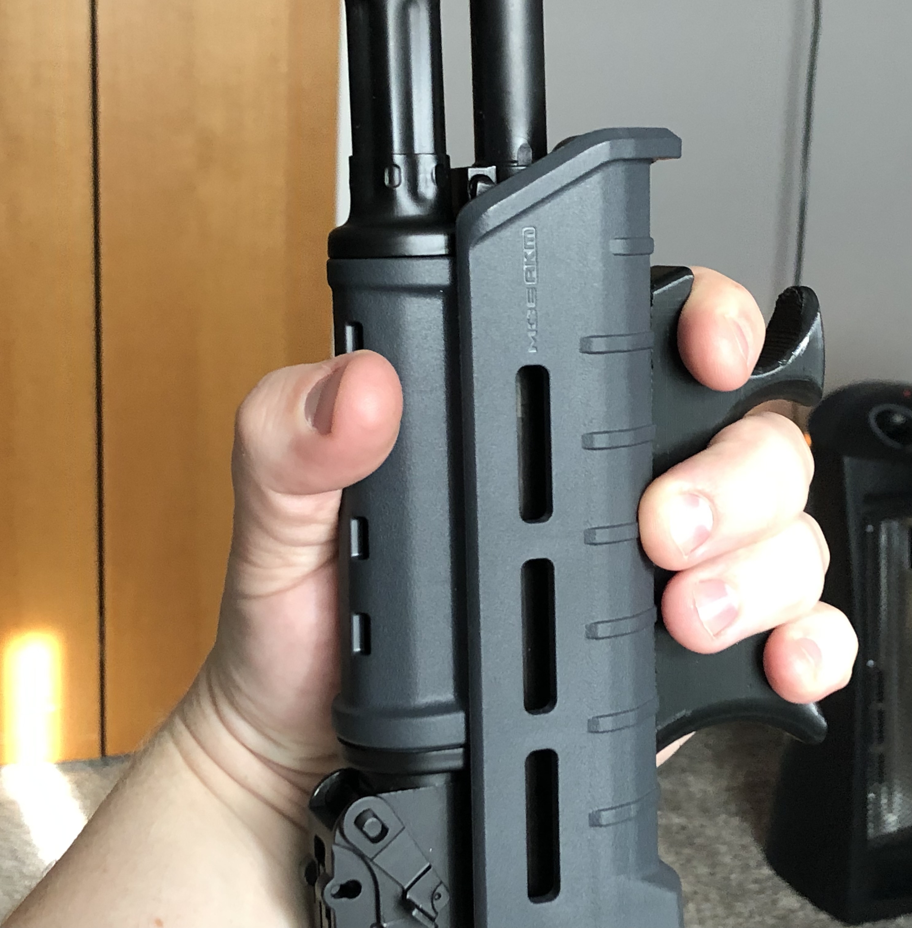 🔫 M-Lok Angled Foregrip・ STL File for 3D printing・Cults