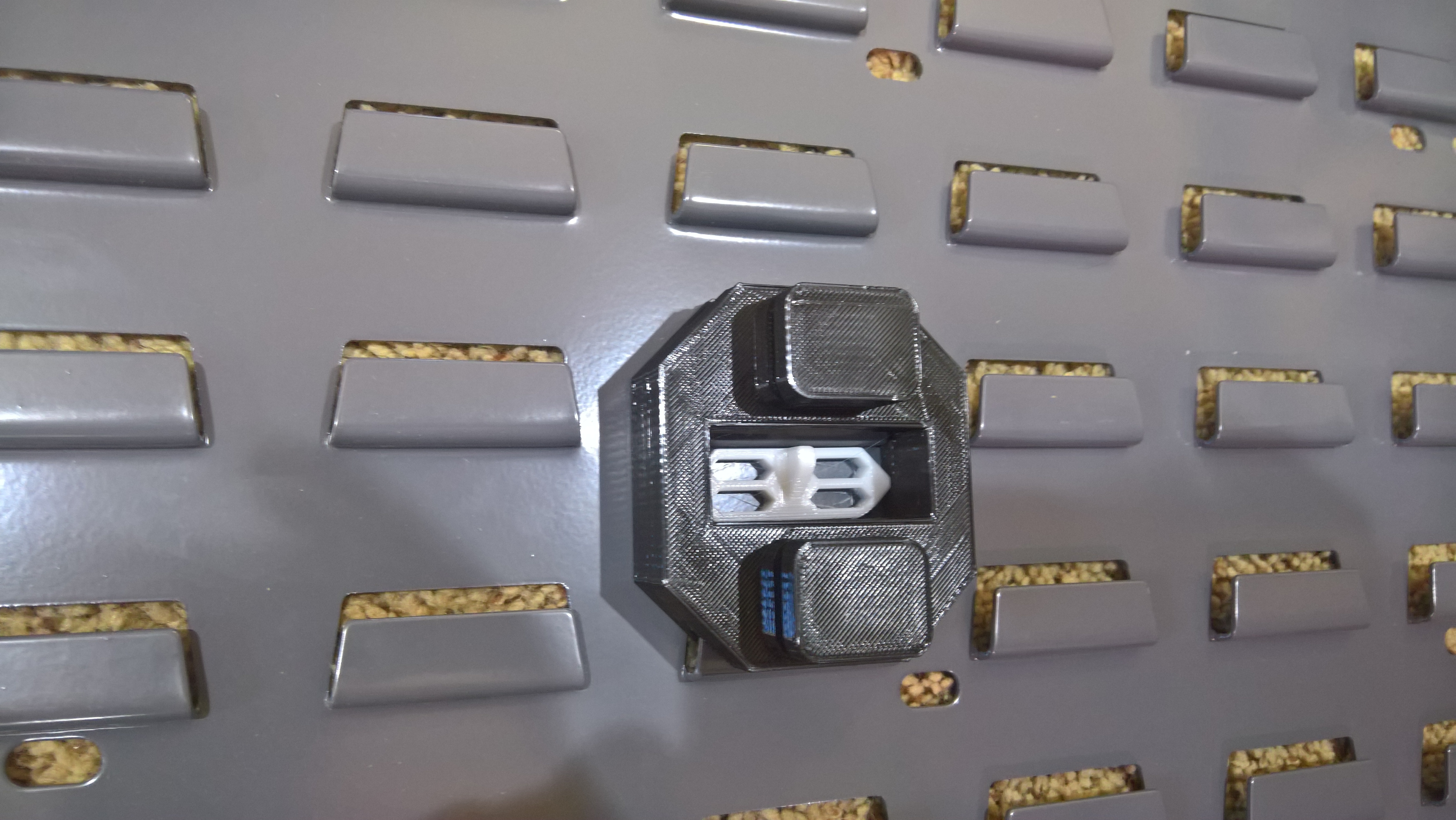 Free STL file molle plate 🏠 ・3D printer model to download・Cults