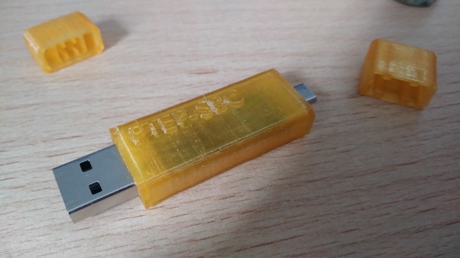 Free STL file Otg flash drive case 👽 ・3D printable object to download・Cults