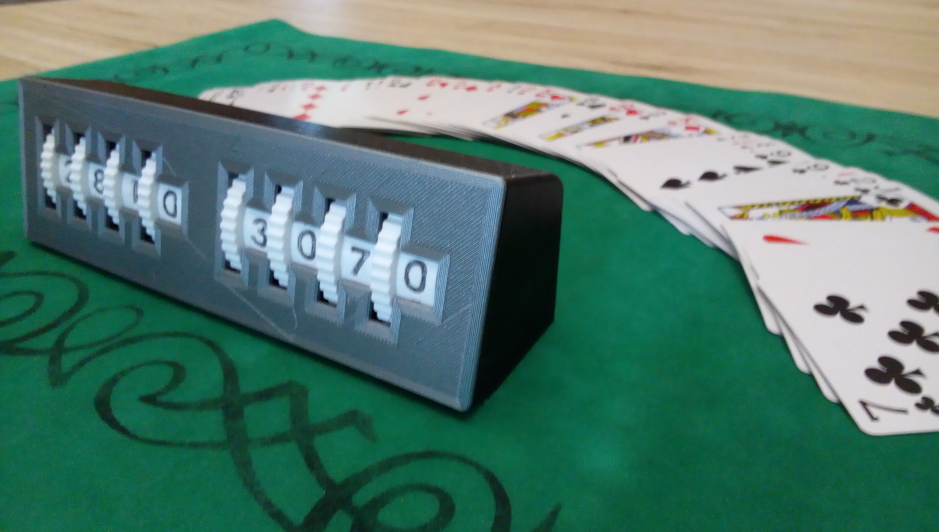 STL file Point counter belote 📱 ・3D printing idea to download・Cults