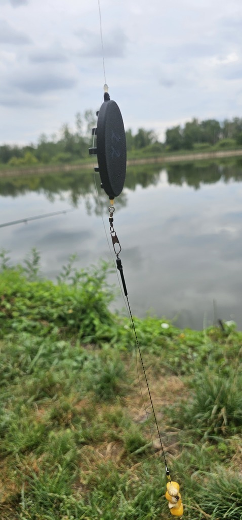 STL file Feeder zum Angeln / Method Feeder ⚽ (3MF)・Model to download ...