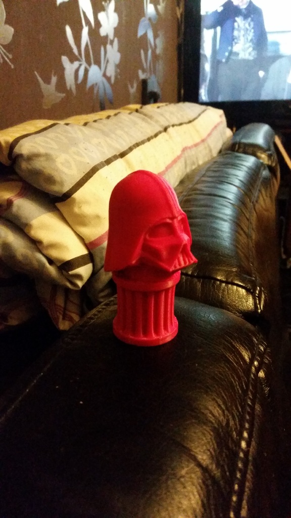 Free 3D file Lord Vader Statue on postument for molding / candle 🕯️ ・3D ...