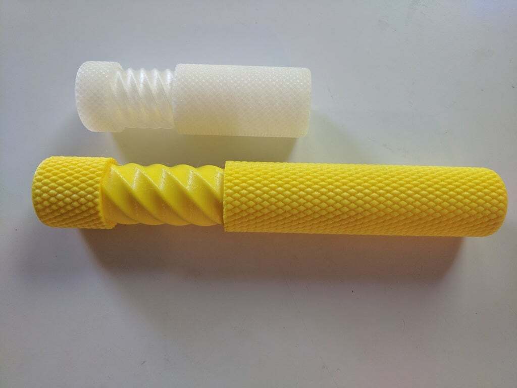 Free STL file Double Length Knurled Twist Container 🏠 ・3D print design ...