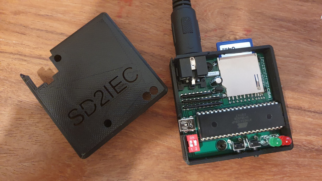 Archivo 3D gratis Commodore 64 (1541) - Minicaja SD2IEC 🔧・Modelo para ...