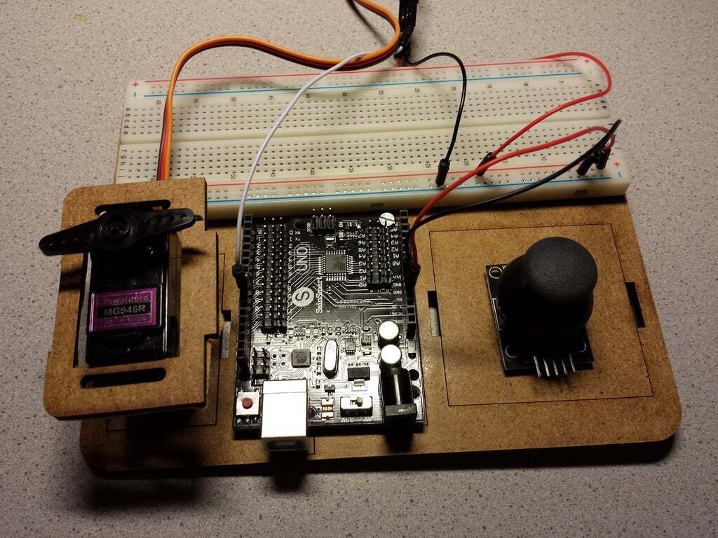 3d Printed Arduino Holder With Battery Mounts・cults
