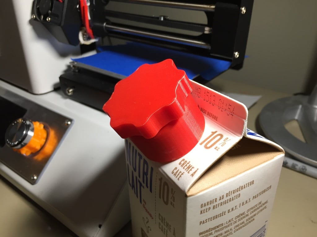 3D printed Milk Bottle Locking Cap "Milkey"・Cults