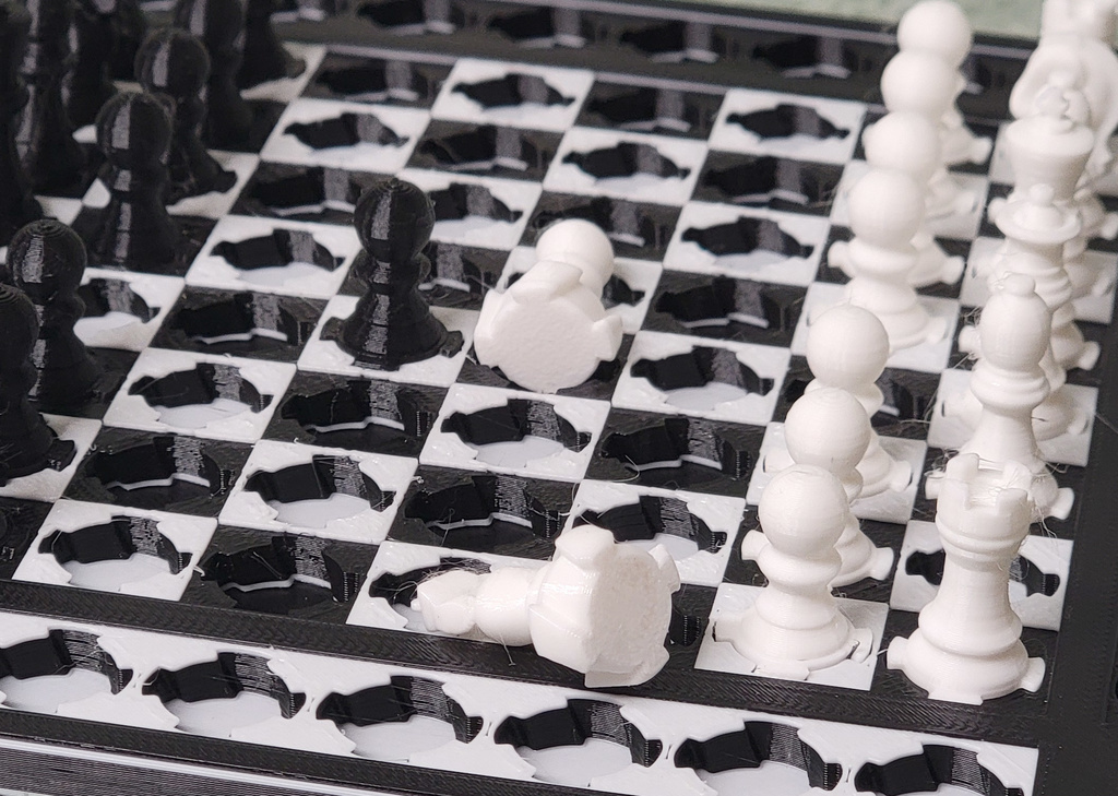 Free 3D file Traveling chess board ♟️ ・3D printing design to download・Cults