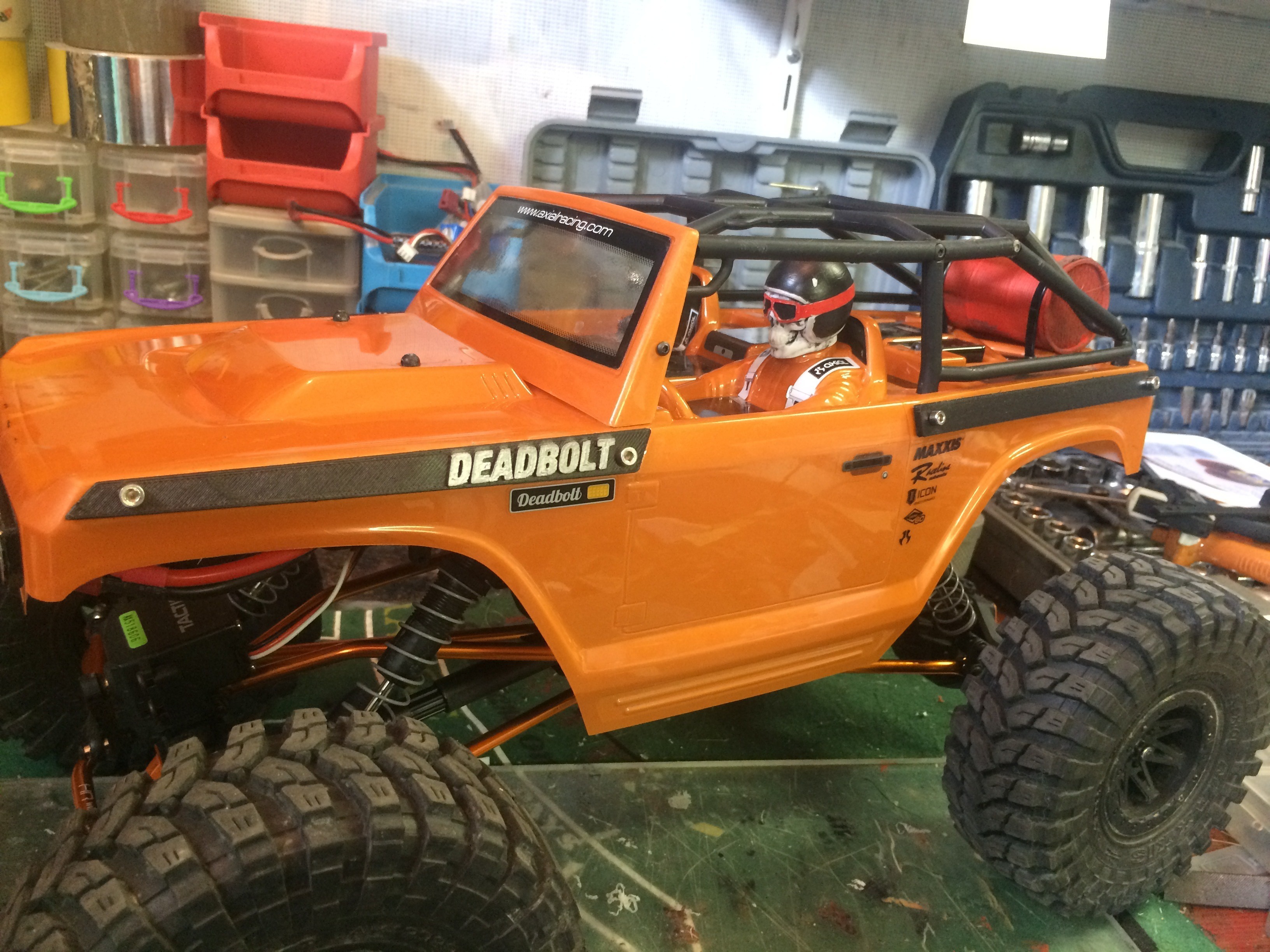 🧸 DEADBOLT Axial Customization Kit・ STL File for ・Cults