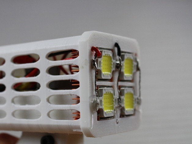 Free STL file Compact 40 Watt 4,000 Lumen LED Shop Light 📱 ・3D printer ...