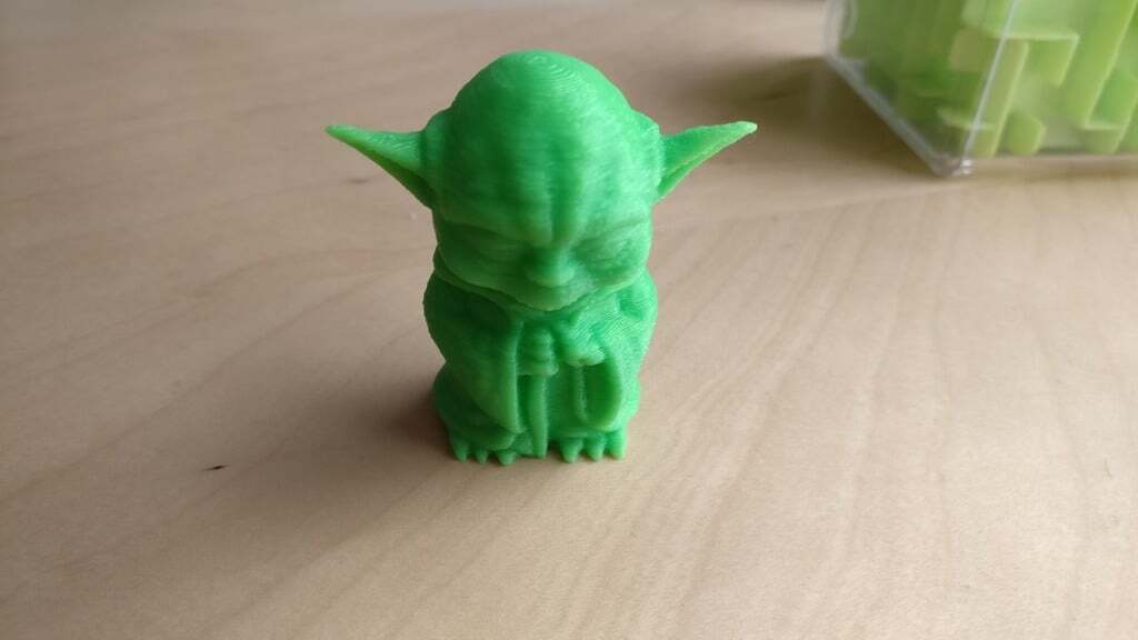 3D print Mini Yoda・Cults