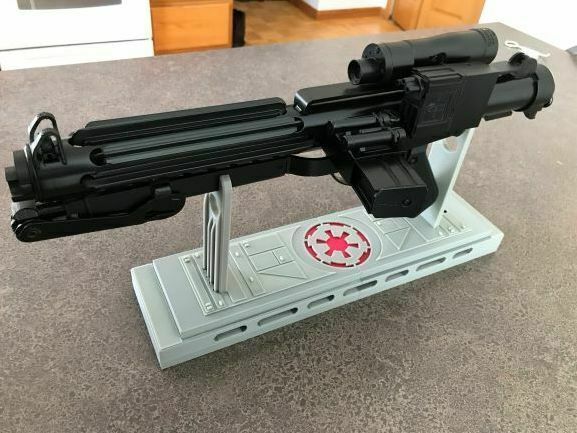 Archivo STL gratis E11 Blaster Stand Arms para Sterling SMG 🚗 ・Diseño ...