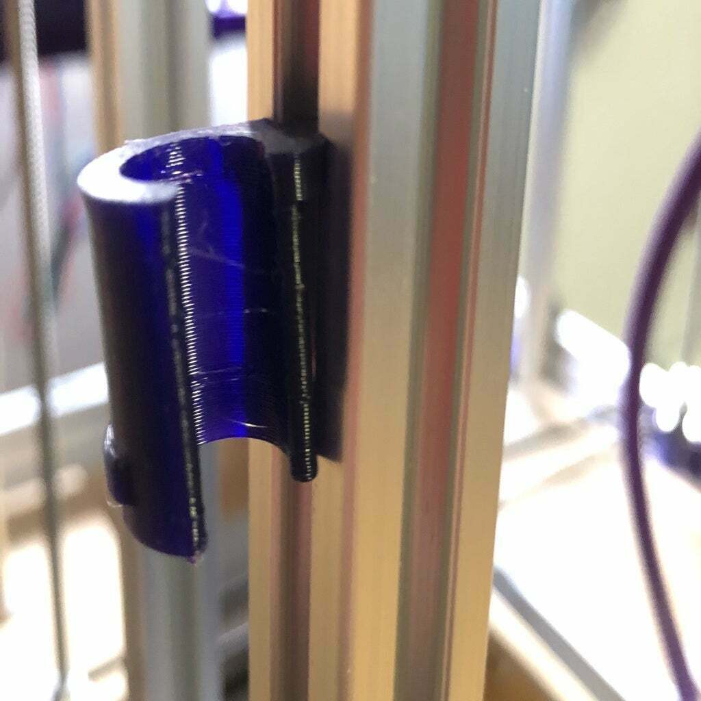 Free STL file 20/20-20/40 (and more) Wire Clip 🔧 ・3D printer model to ...