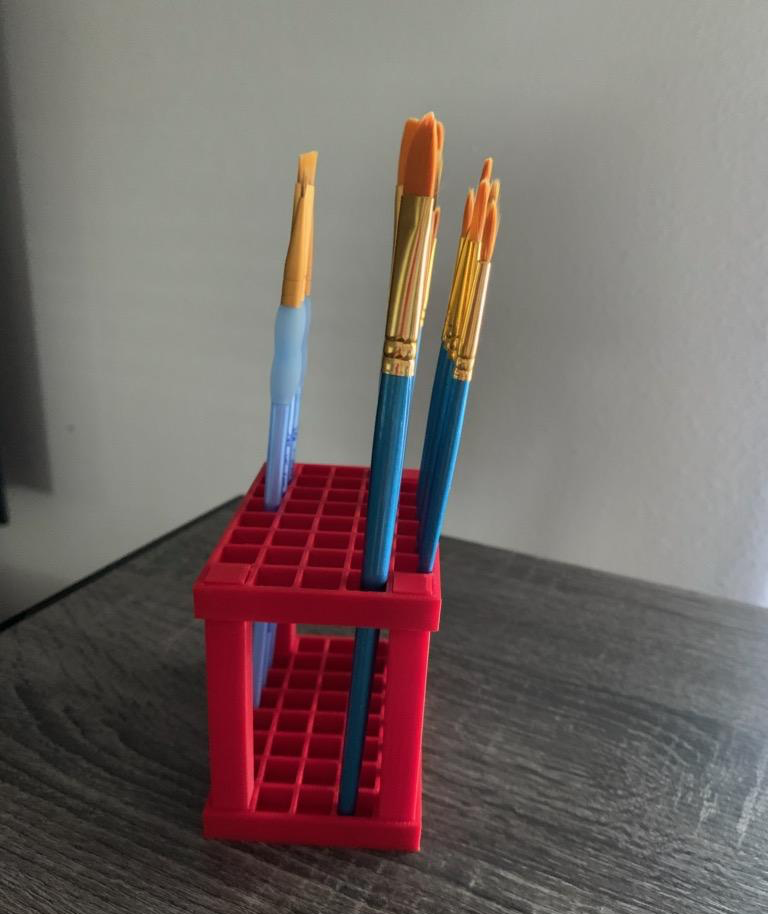 3D printable Paint brush holder -narrow legs・Cults