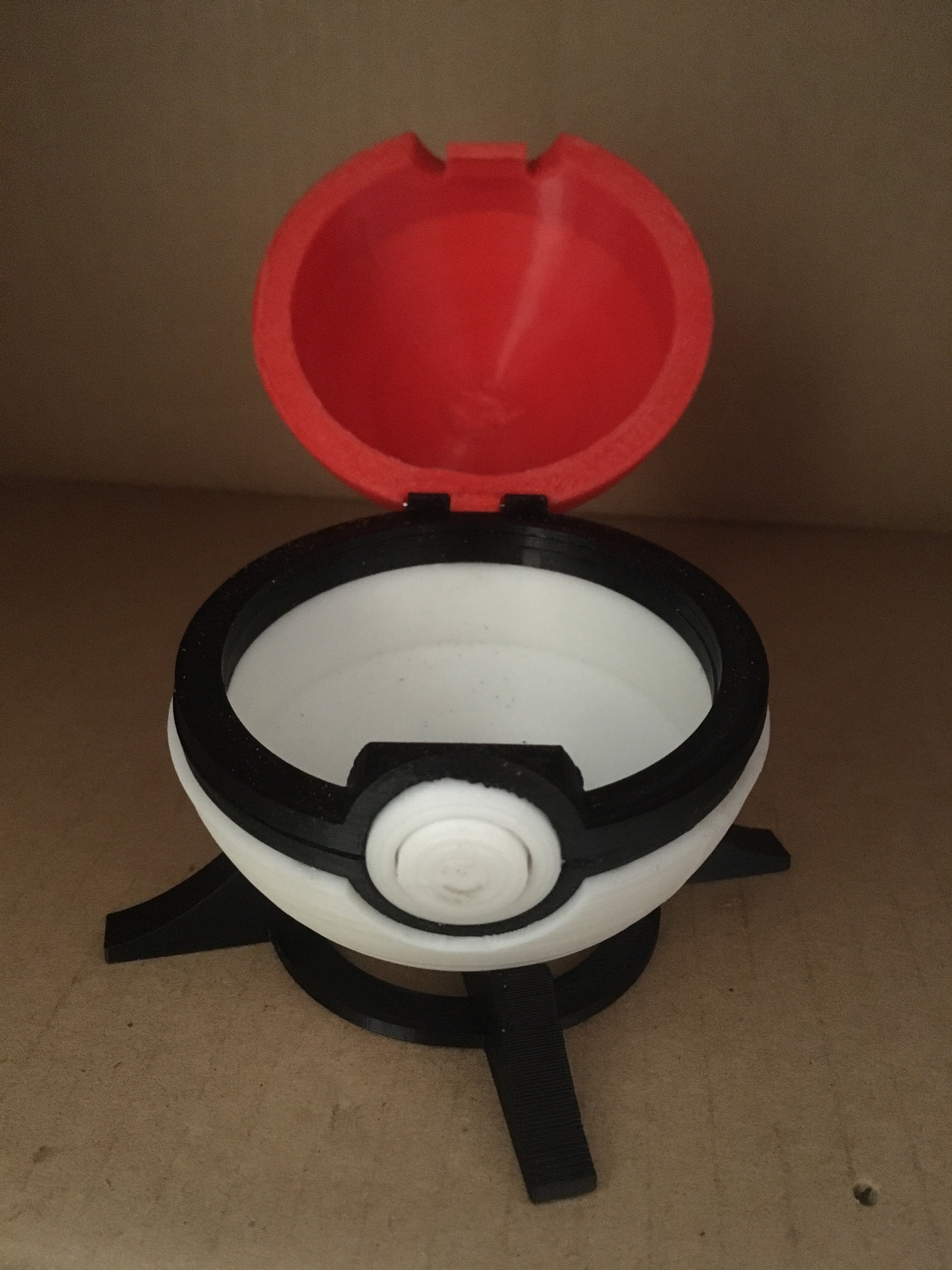 🐉 Pokeball (with button-release lid)・3D Print・Cults