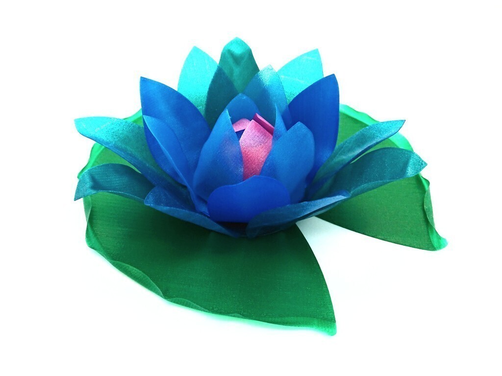 🚰 Water Lily (with a hidden secret)・Free STL File for ・Cults