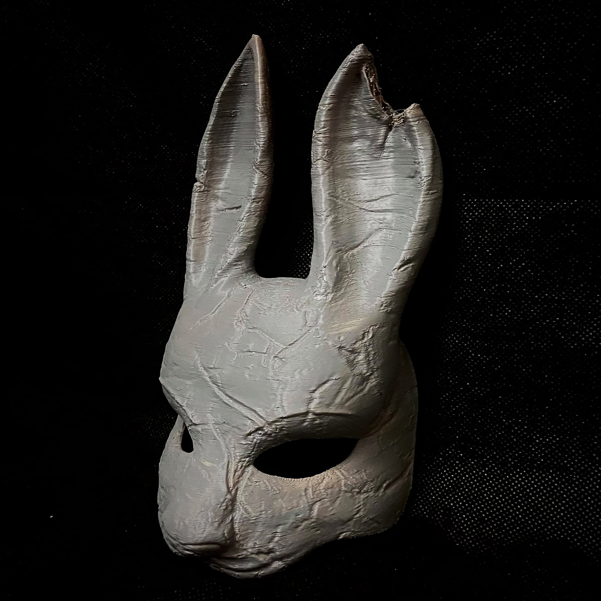 3D printable The Huntress Mask - Dead by Daylight - The Rabbit Mask 3D ...
