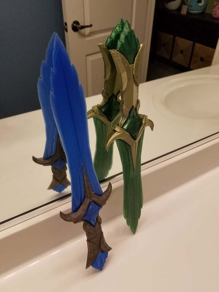 3D print skyrim glass dagger , 3d printable version for cosplay and ...