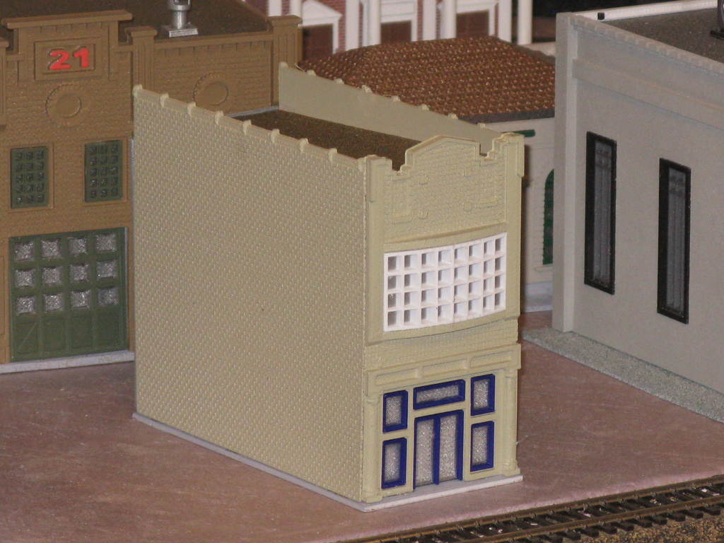 🏛️ HO Scale Main Street Four・Free STL File for ・Cults