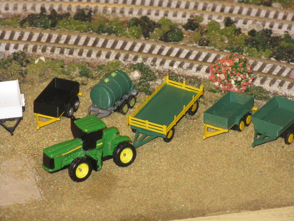 🚜 HO Scale Farm Tractor and Trailer Service and Sales・Free 3D File for ...