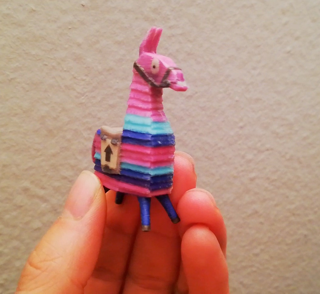 3D printing Lama Loot • made with materialise.com・Cults