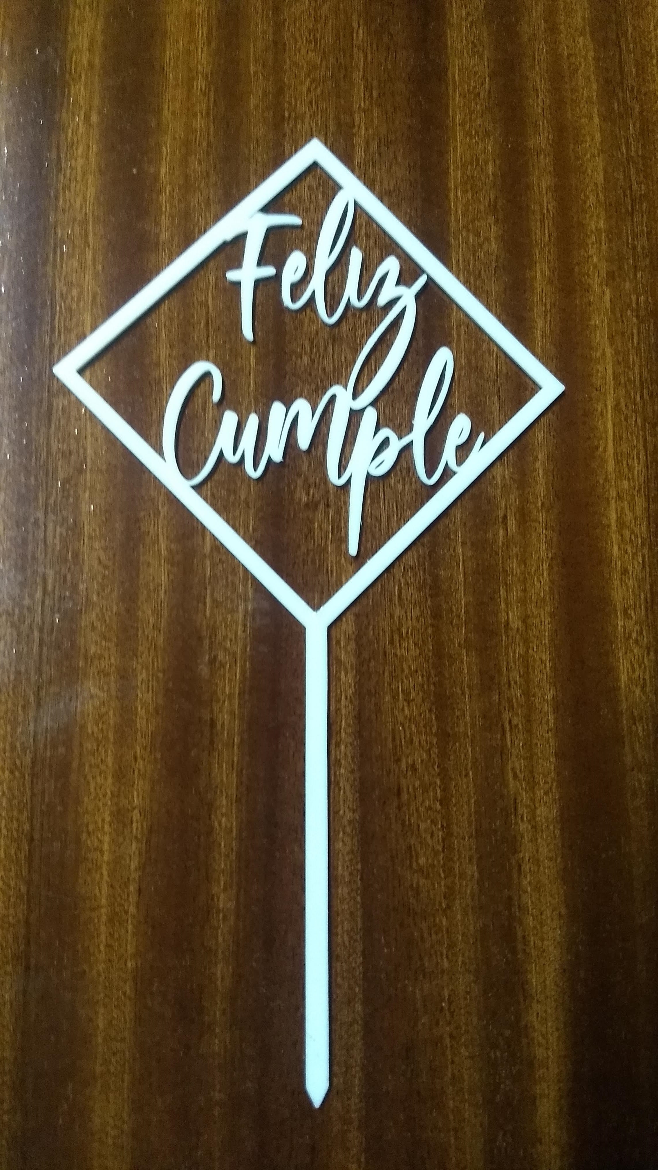 Archivo STL gratis Feliz cumple cartel rombo 🍰 ・Objeto imprimible en 3D ...