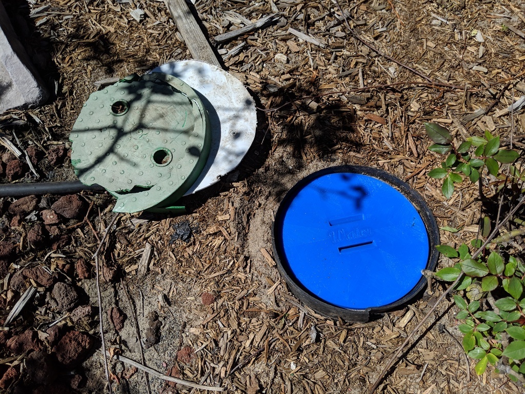 Free 3D file Main Water Cover 🚰 ・3D printable design to download・Cults