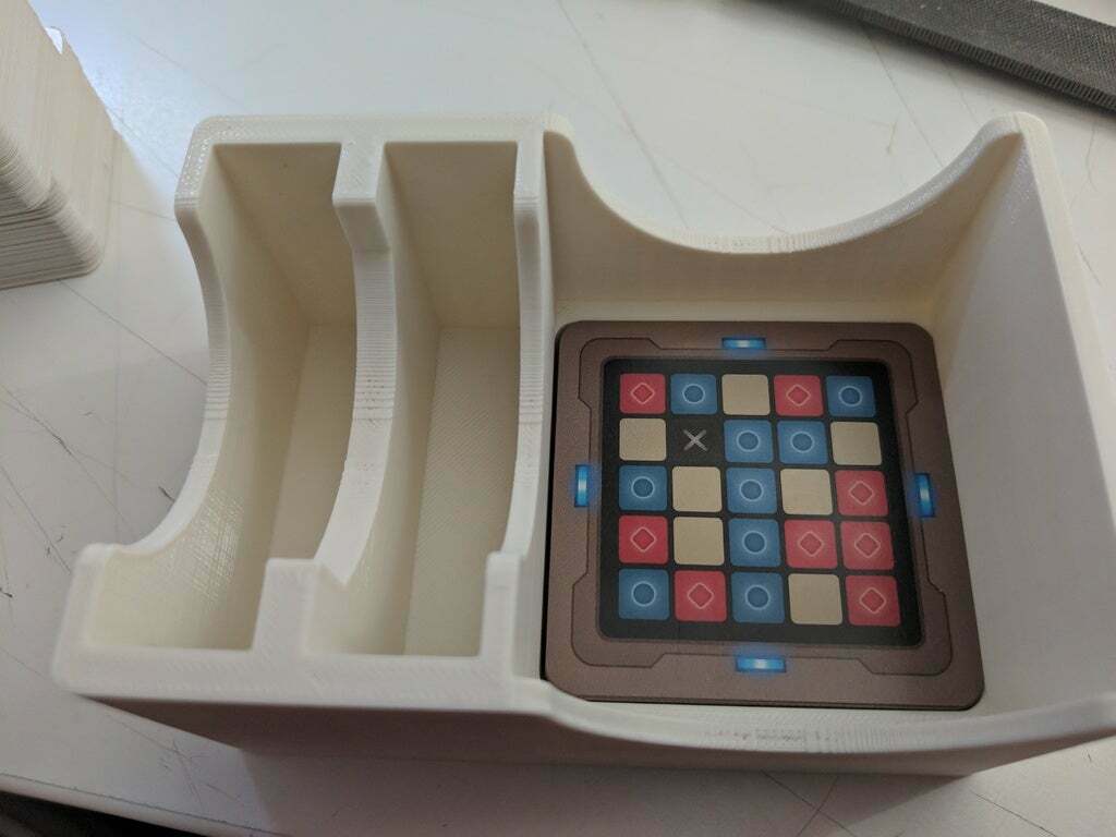 Free STL file Codenames Card Game Storage (design for Original, Duet ...