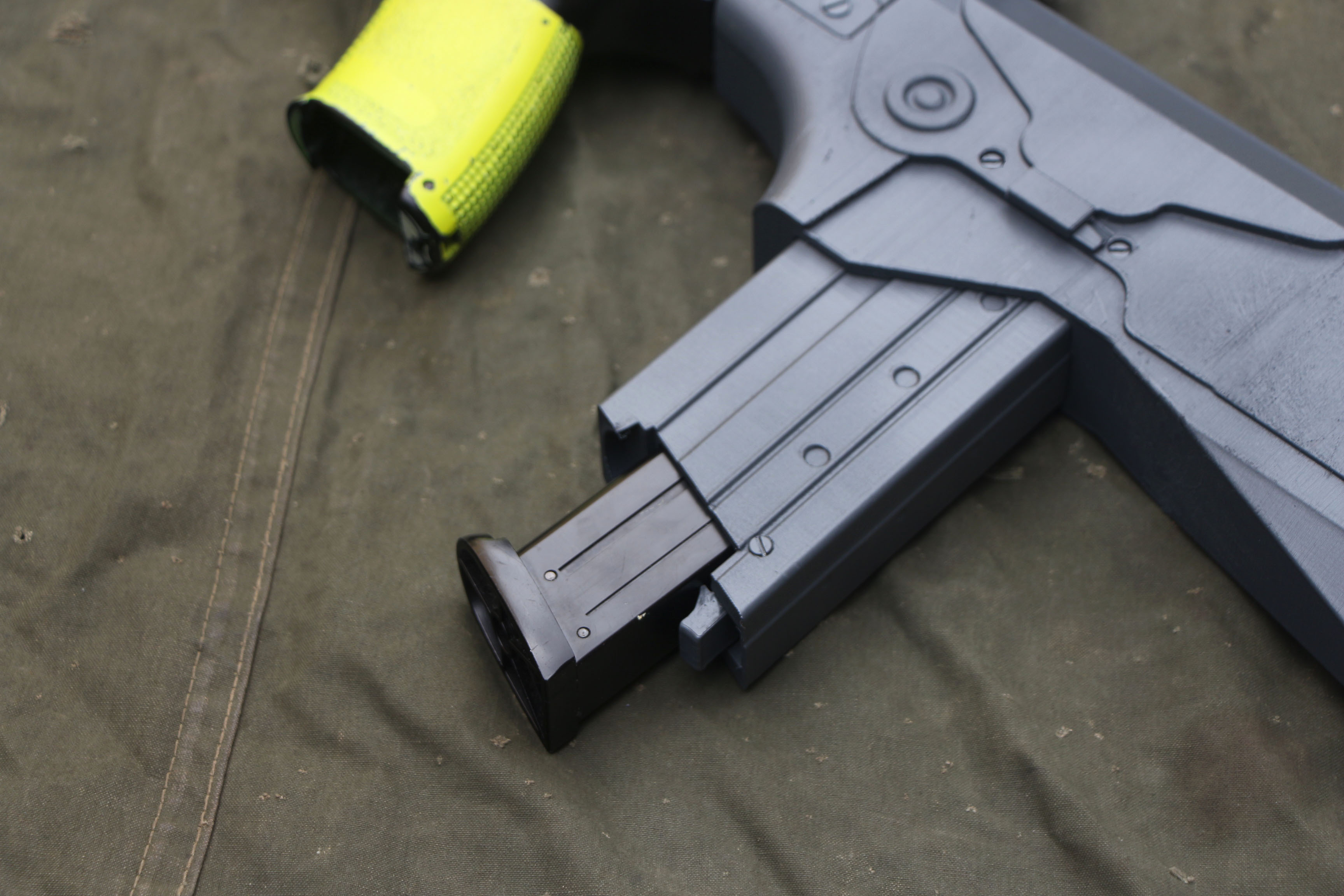 🔫 MK23 CARBINE KIT | FAMAS A1 STYLE・ STL File for ・Cults