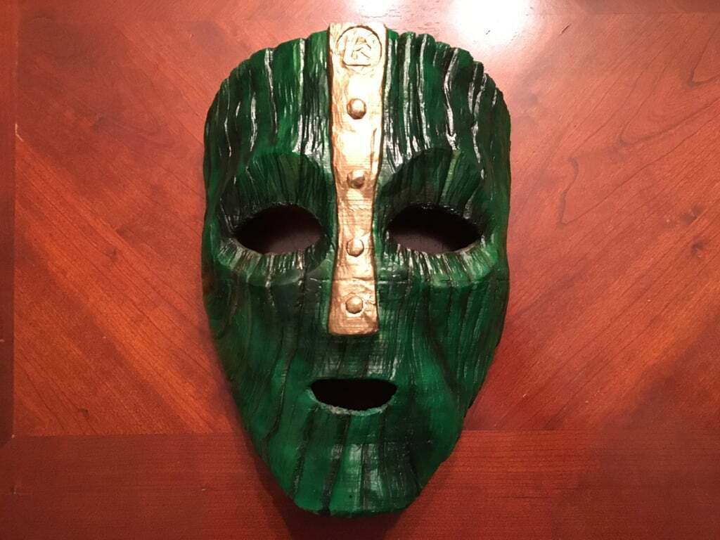 3D printed Loki mask from the movie "The Mask"・Cults