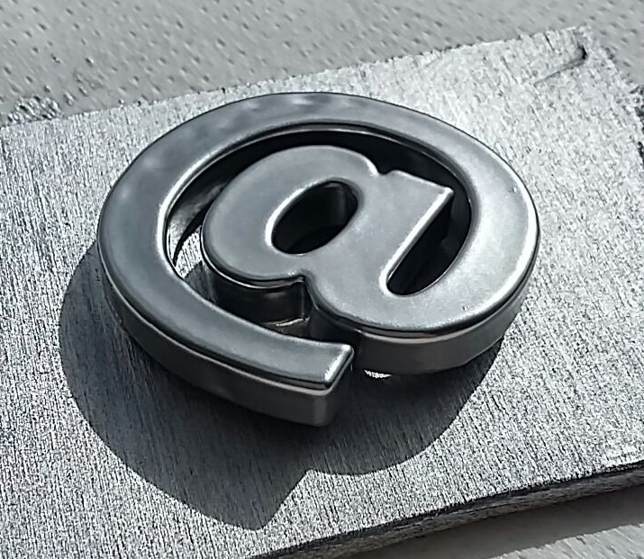 Archivo 3D gratis @ en - arroba 🚩 ・Modelo para descargar y imprimir en ...