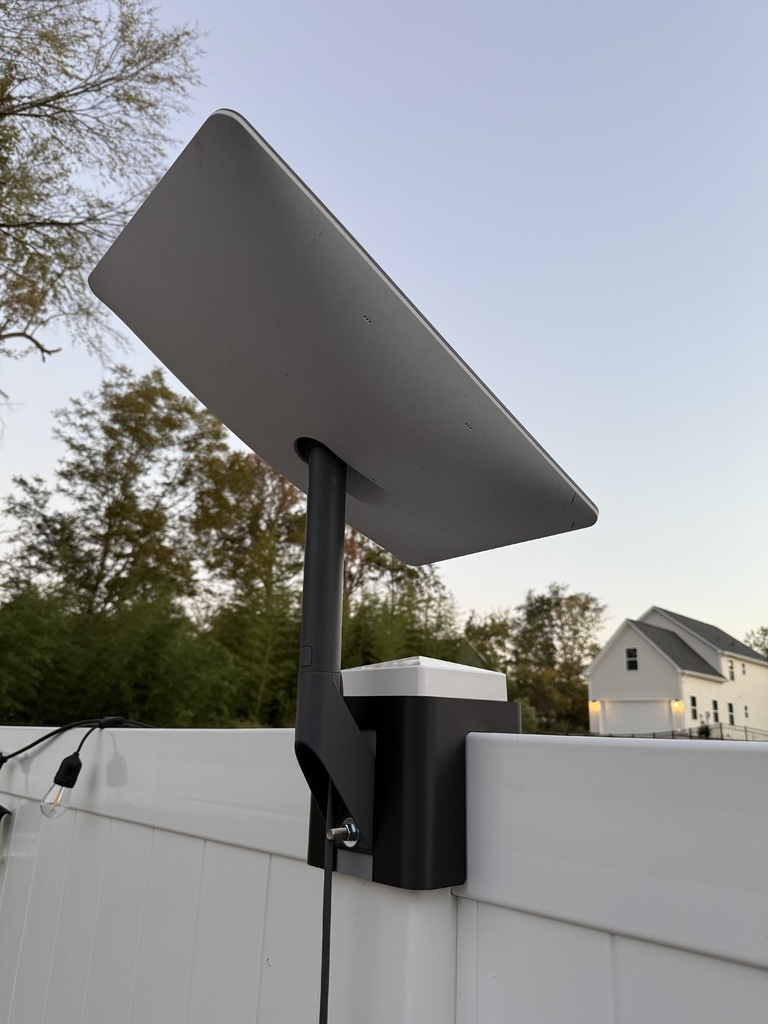 🛰️ Fence Post Mount for StarLink Satellite・Free 3D File for ・Cults