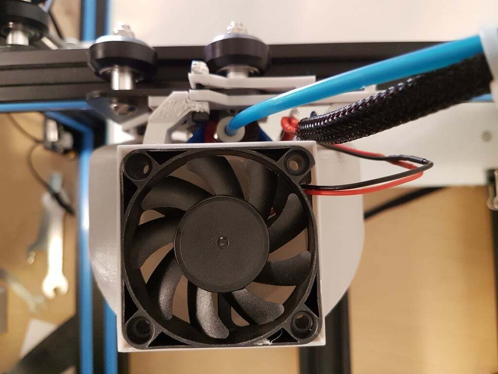 3D printed Creality CR-10 40mm Hot end fan w/50mm part cooler・Cults
