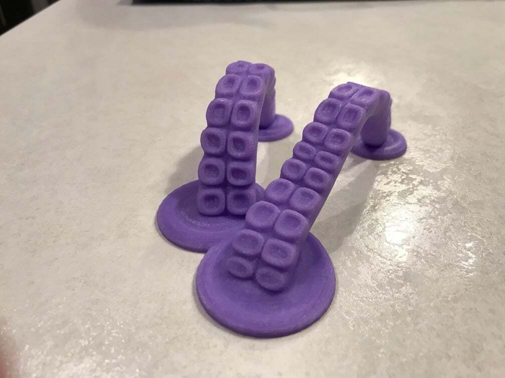 3D printable Octopus Tablet Stand Version Two・Cults