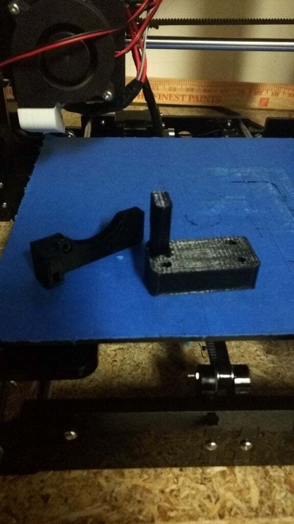 3D print Hesine Prusa i3 Adjustable Z Axis Endstop・Cults