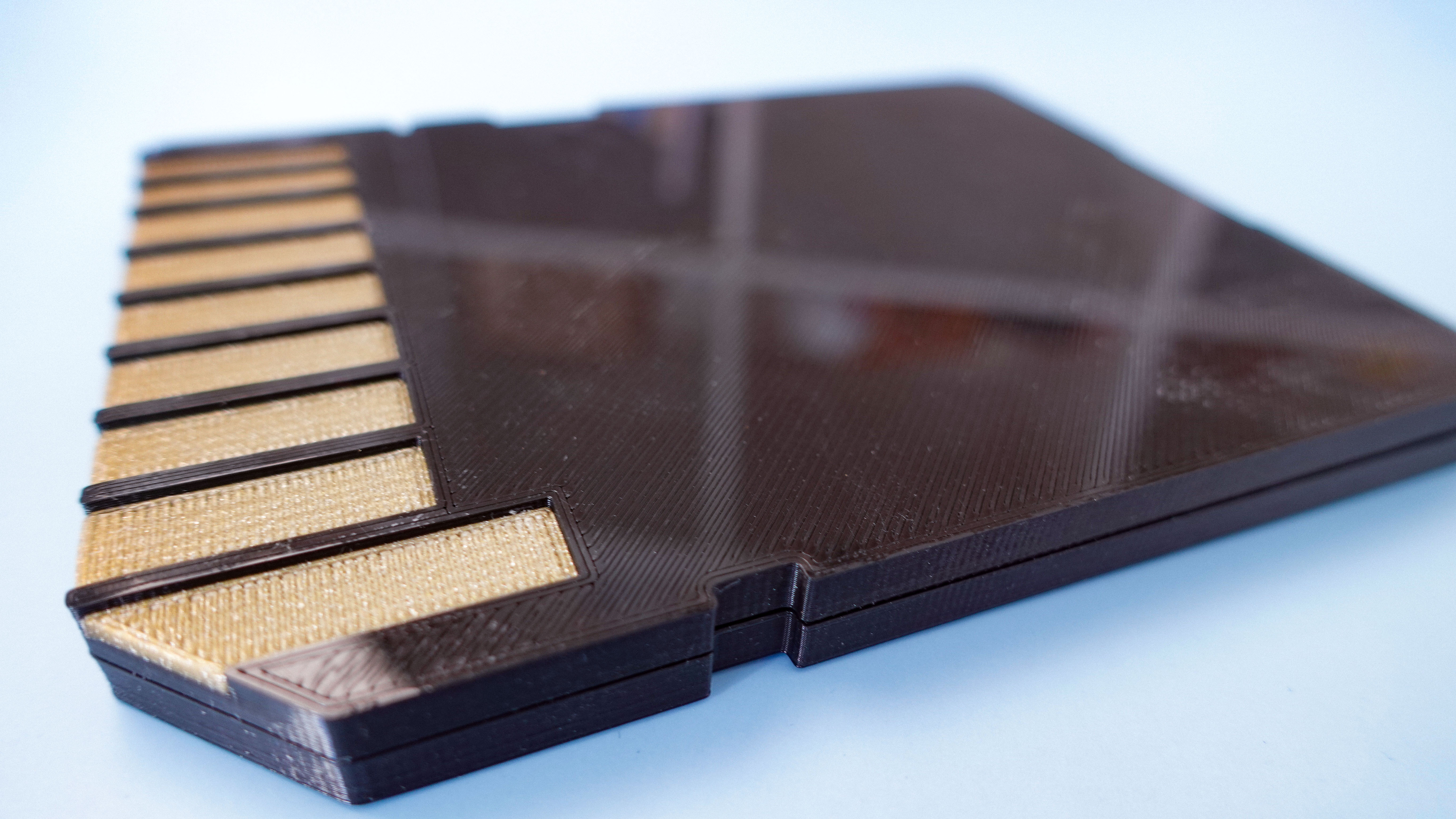 STL file Giant SD Card Box 📦・Design to download and 3D print・Cults