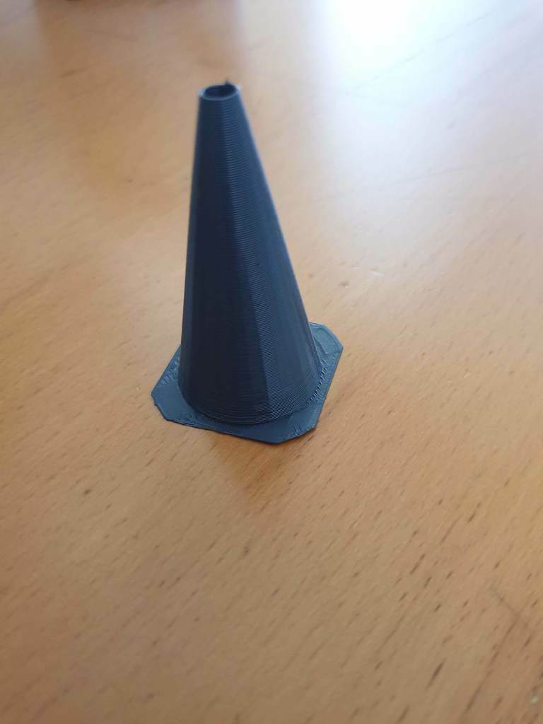 Free SCAD file Customisable Traffic Cone - Spiralize 🚦 ・3D printer ...