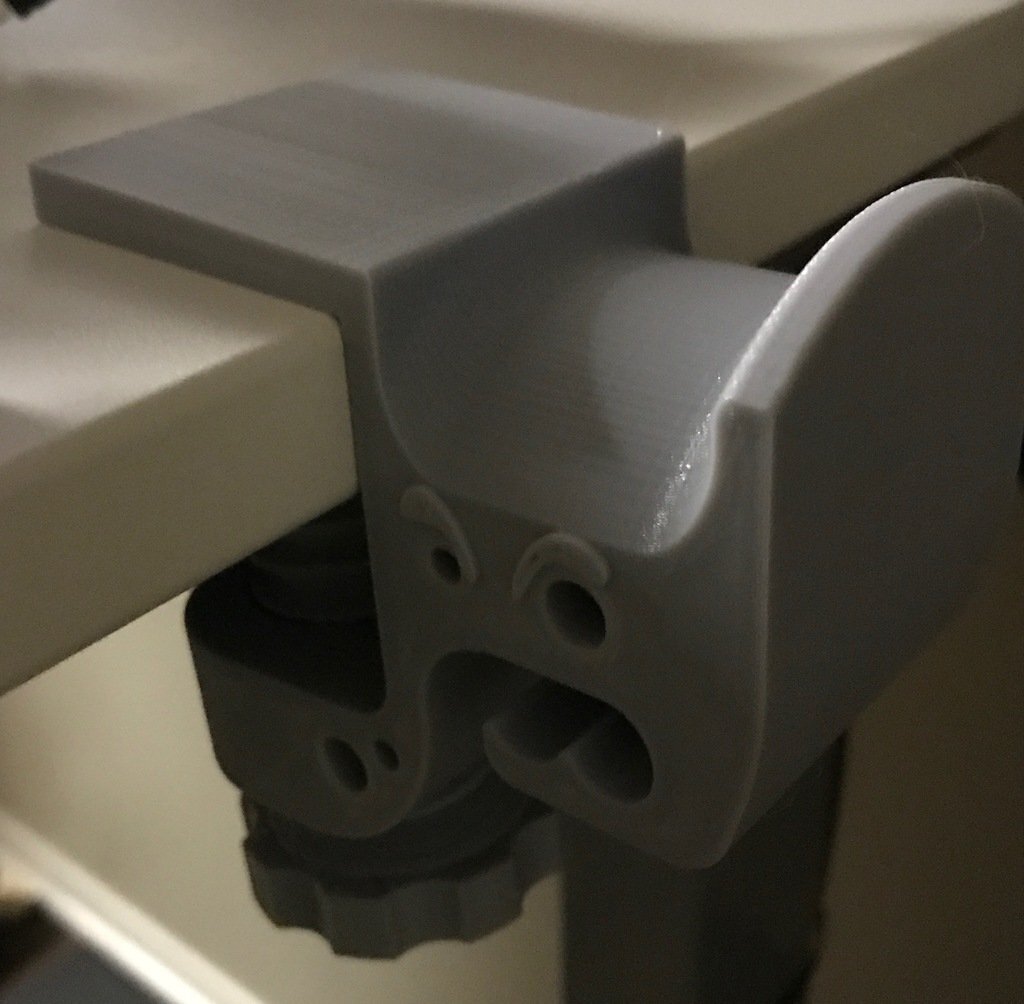 3D printed Monster Mouth Headphone Holder - Clampable・Cults