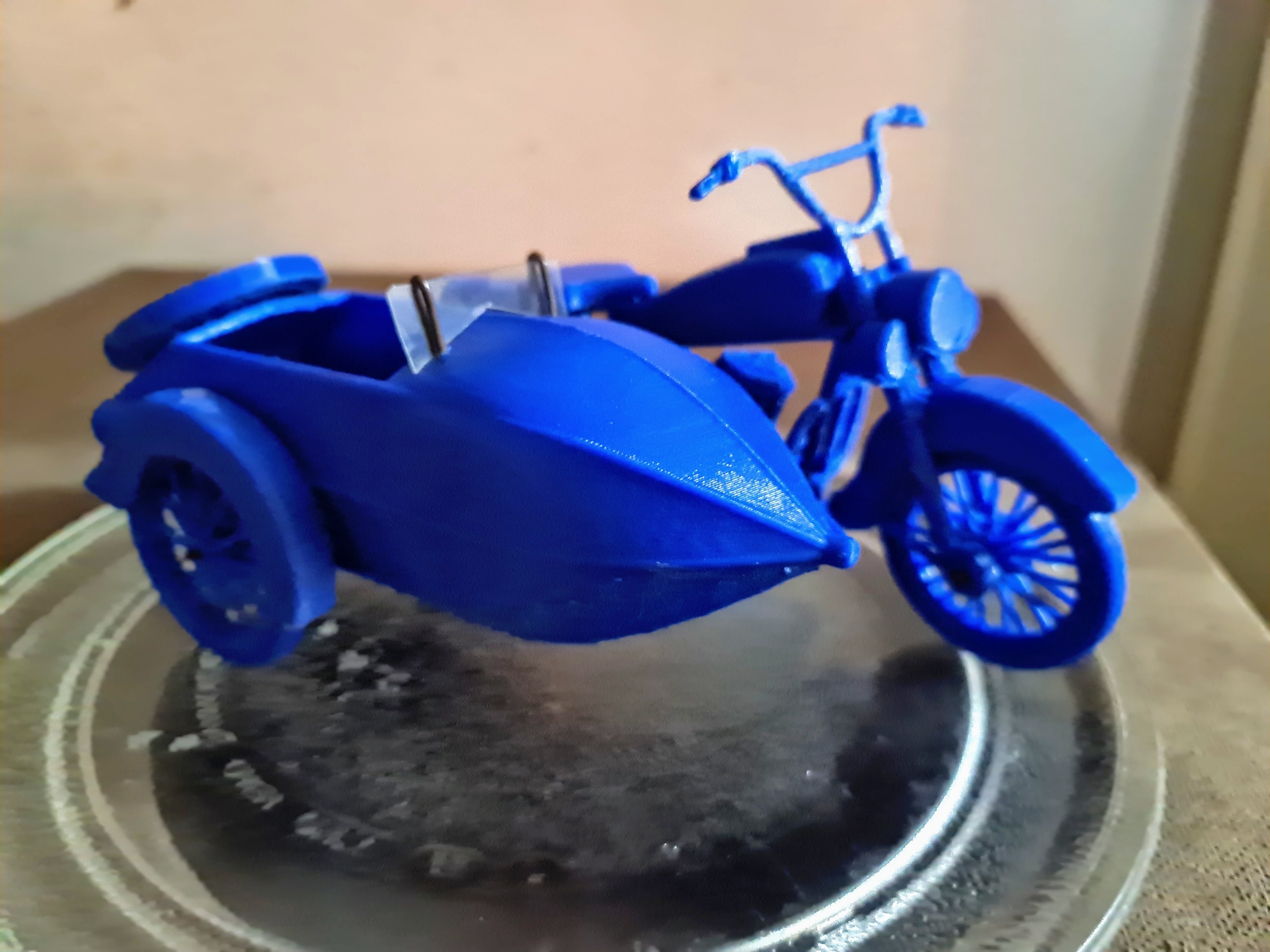STL file motorbike with sidecar 🏛️ ・3D printer model to download・Cults