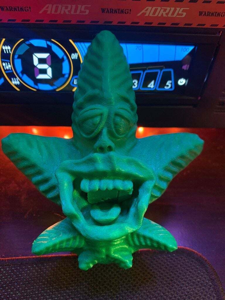 3D print marijuana dude・Cults