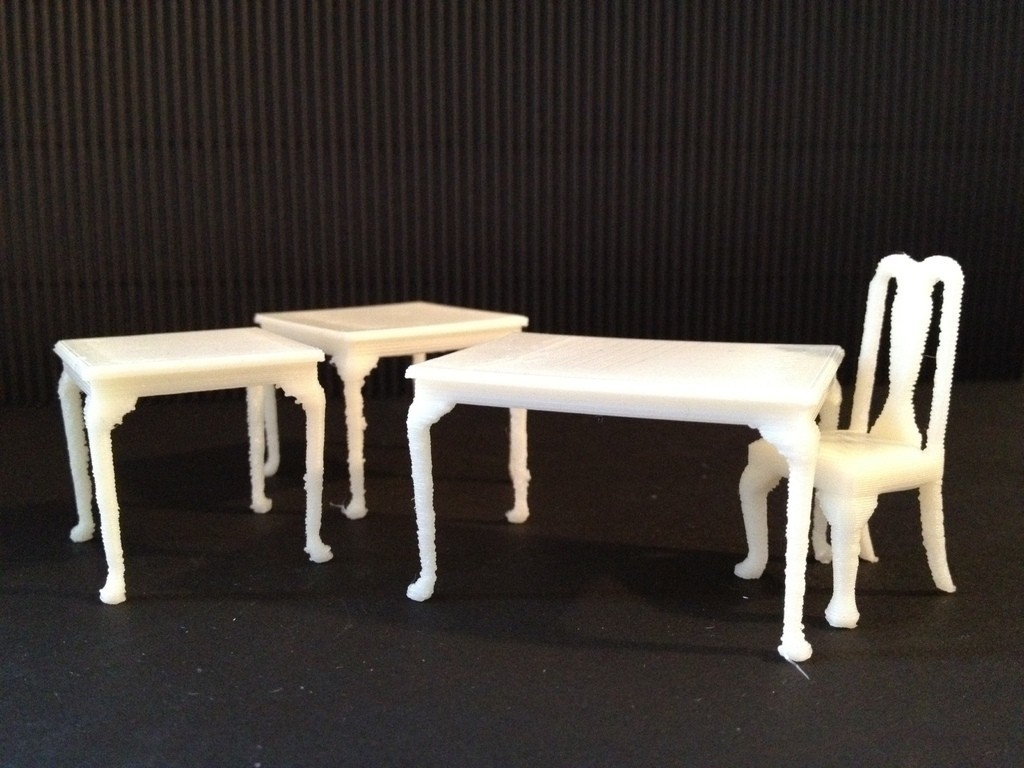 👸 Miniature Queen Anne Dining Tables・Free STL File for ・Cults