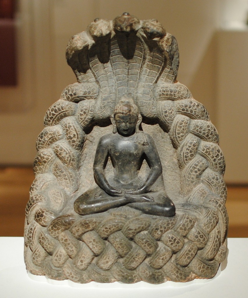 🤴 Buddha Sheltered by the Serpent King Muchalinda・Free STL File for ・Cults