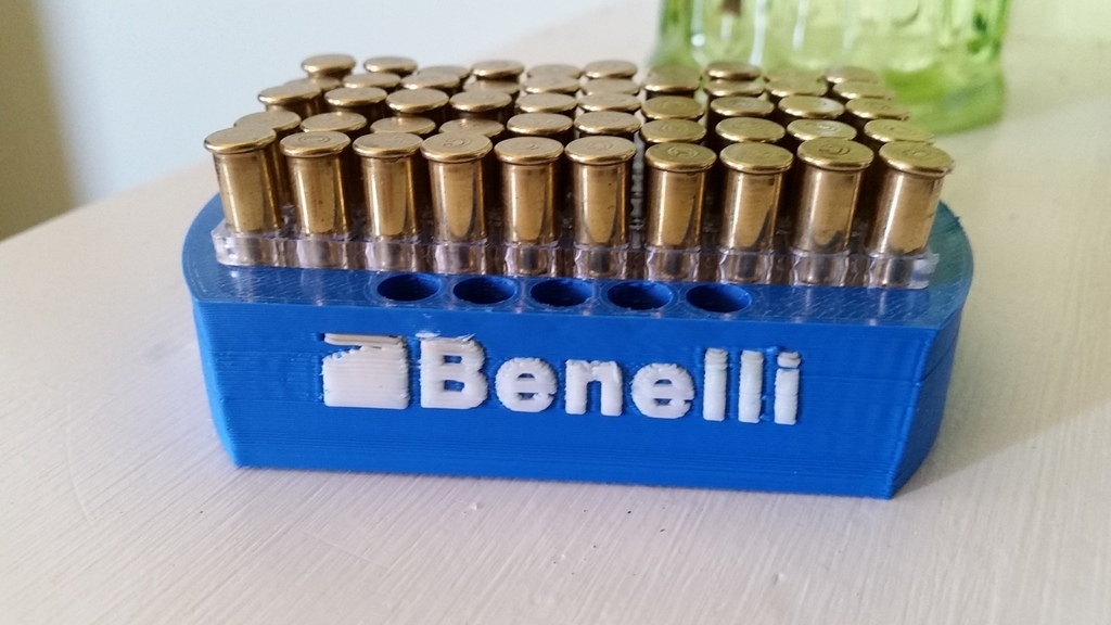 Archivo 3D gratuito Bandeja para munición .22 (se adapta especialmente ...