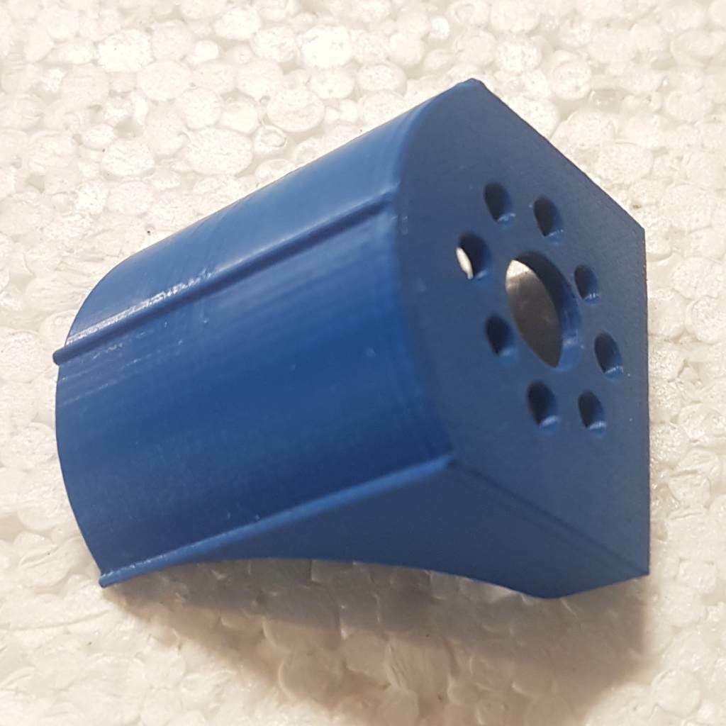 Free STL file Support de moteur/Engine Mount/Motorträger Multiplex ...