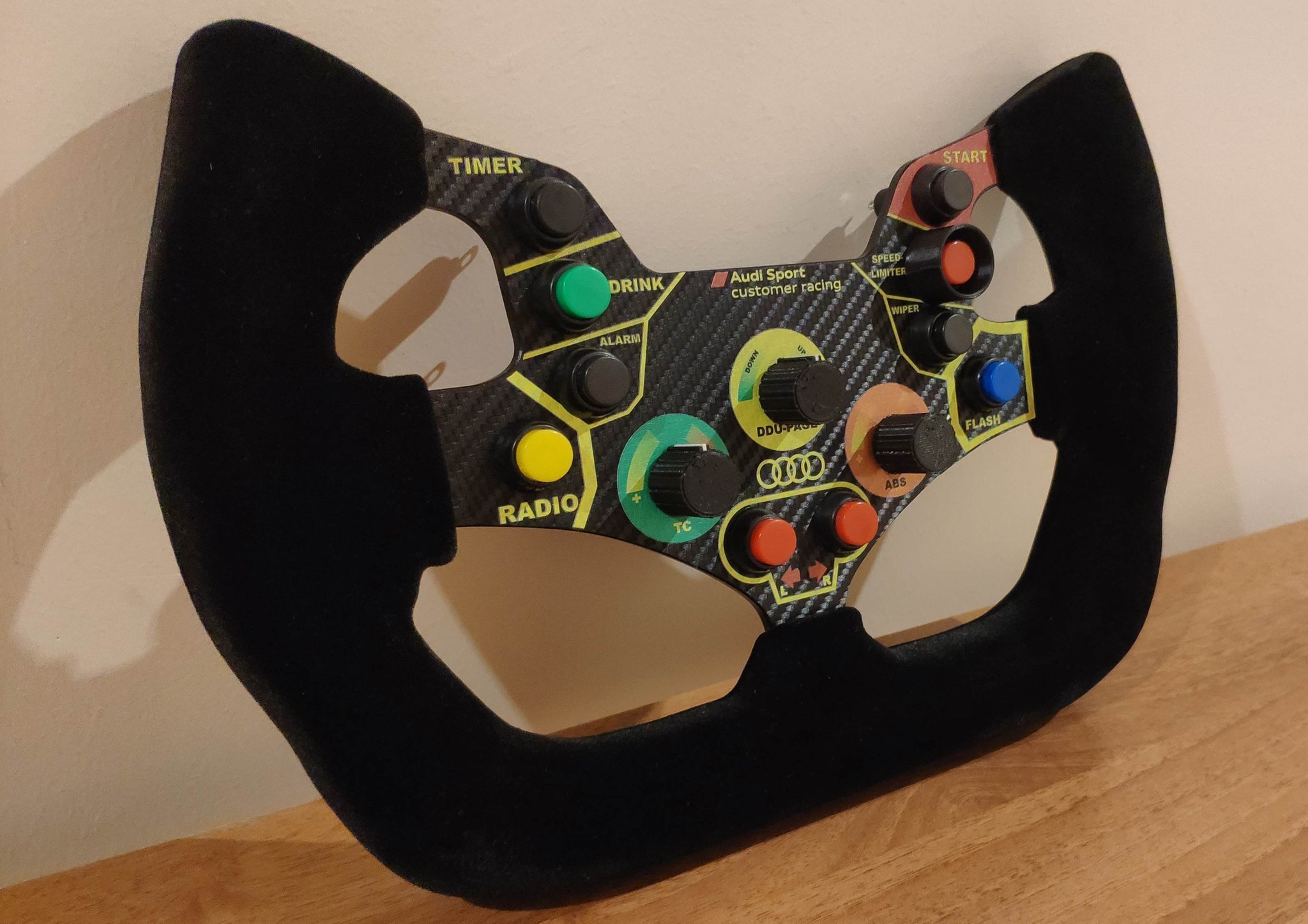 STL file DIY AUDI R8/LAMBORGHINI HURACAN Steering Wheel 🚗 ・Template to ...