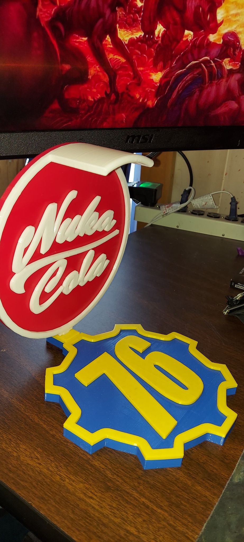 🎧 fallout 76 headphone stand・ STL File for ・Cults
